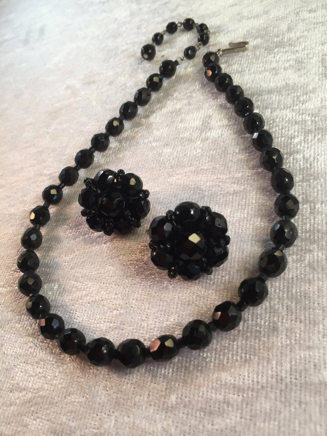 Beautiful Traditional Hobé Set of Jet Black Glass Faceted Beads ...