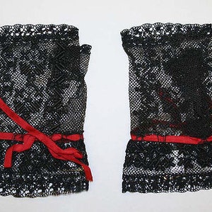 Lace Mittens. Civil War Era. Hand Made Silk Mittens or Fingerless ...