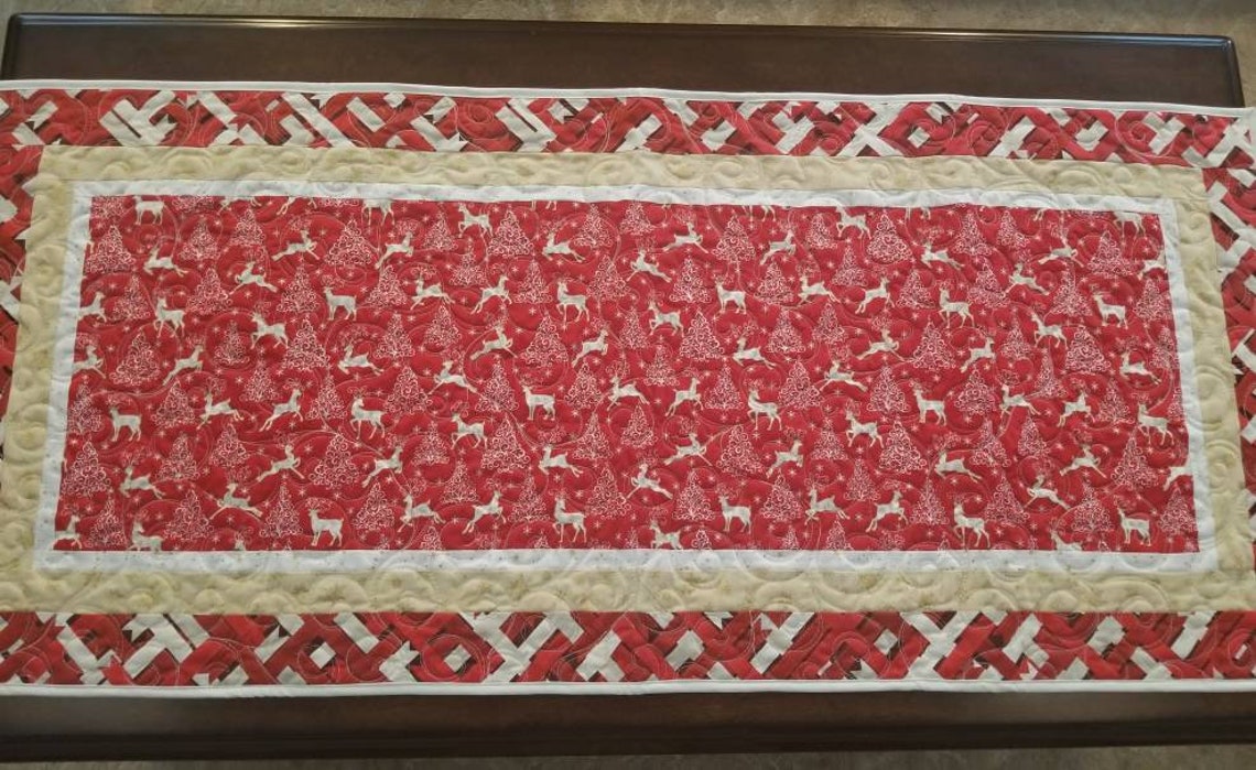 Christmas Table Runner, Red, Gold and White Holiday Quilted Table ...