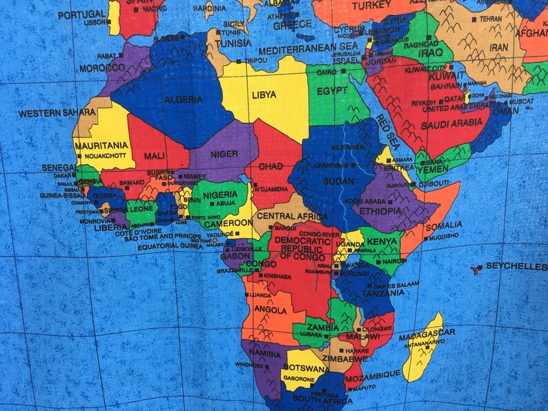 World Map Wall Hanging for Elementary School, Middle School, High ...