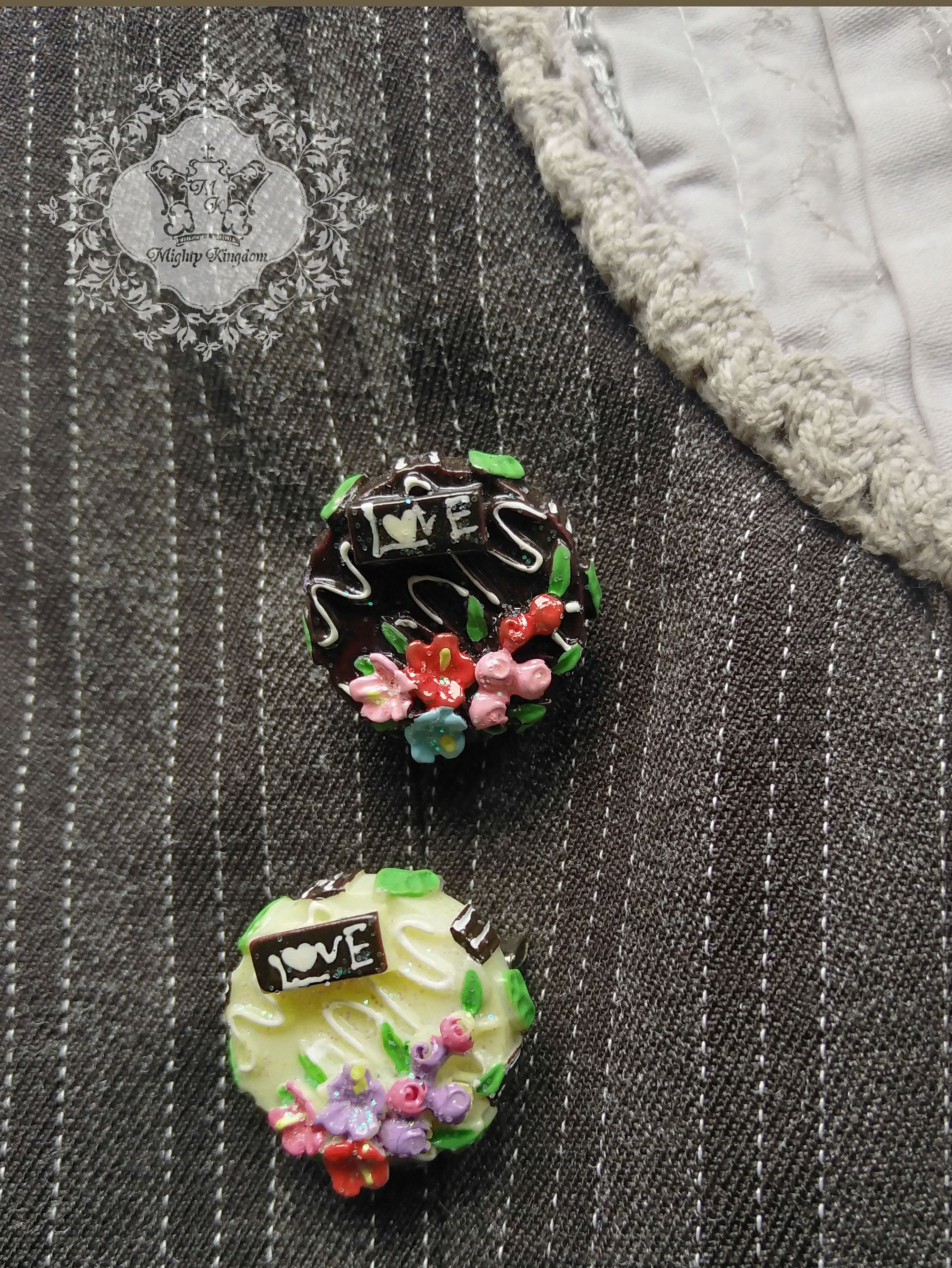 Kawaii Candy Sugar Badges Chocolate Brown, Vanilla Cream and Strawberry ...