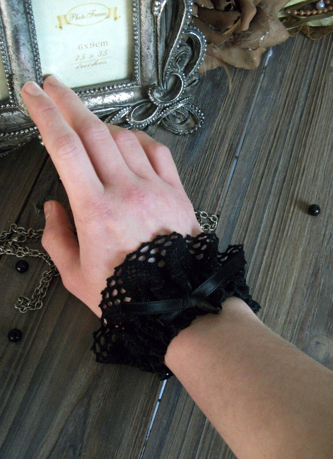 1 Pair of Lolita Wrist Cuffs Made of Cotton Lace in Black | Cuff ...