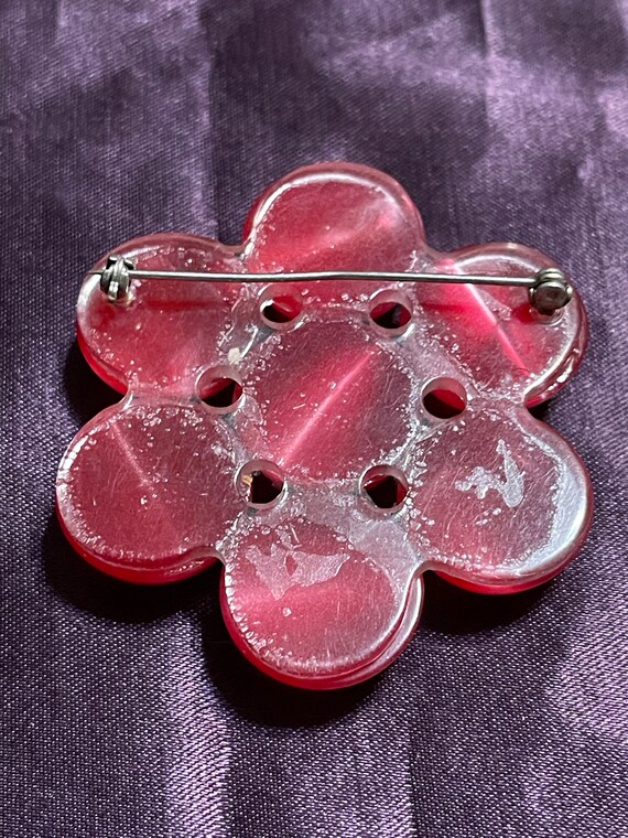 1960s plastic pink bubble brooch - Gem