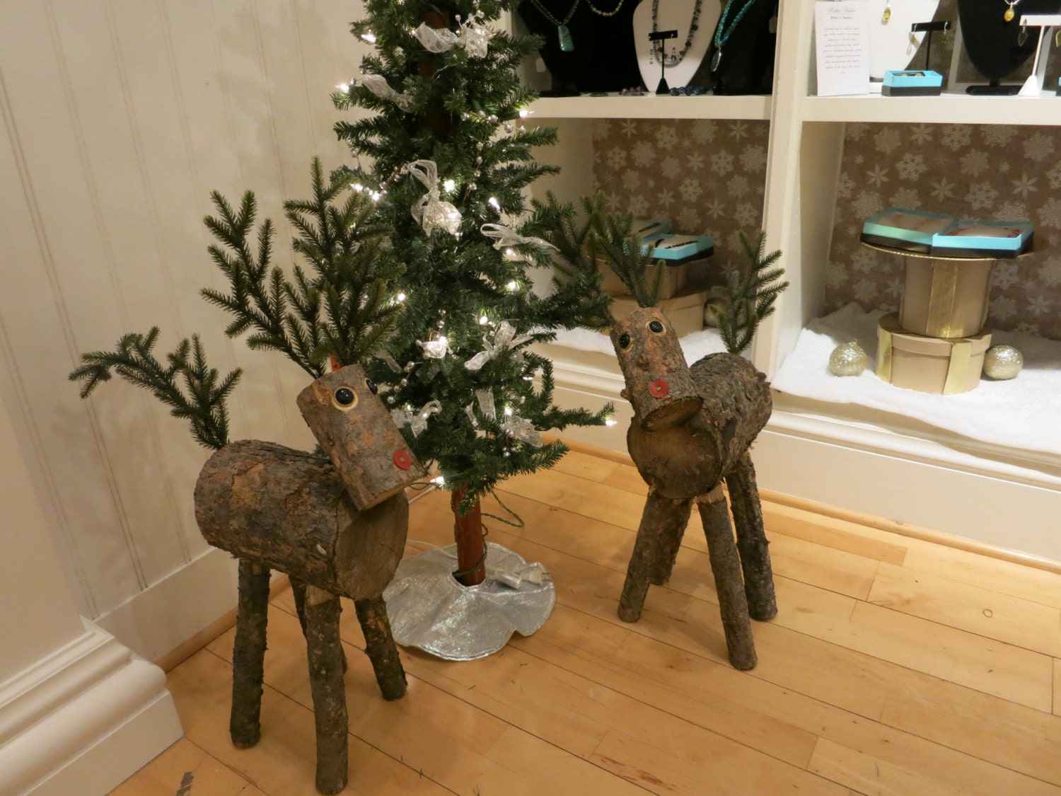 Large Log Reindeer - Etsy