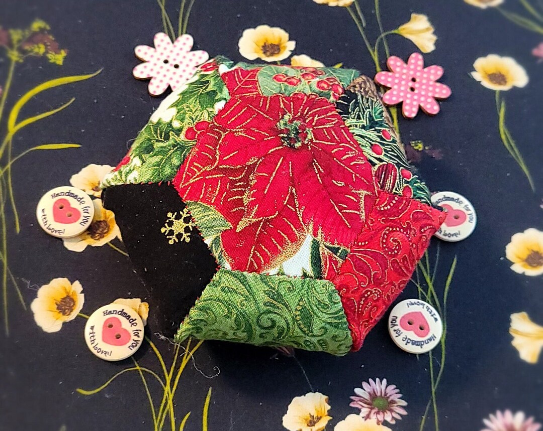Christmas Hexagon Pincushion - Etsy