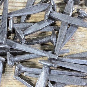 1 1/2 Inch Rose Head Nails 40 Pieces 1.5 Decorative - Etsy