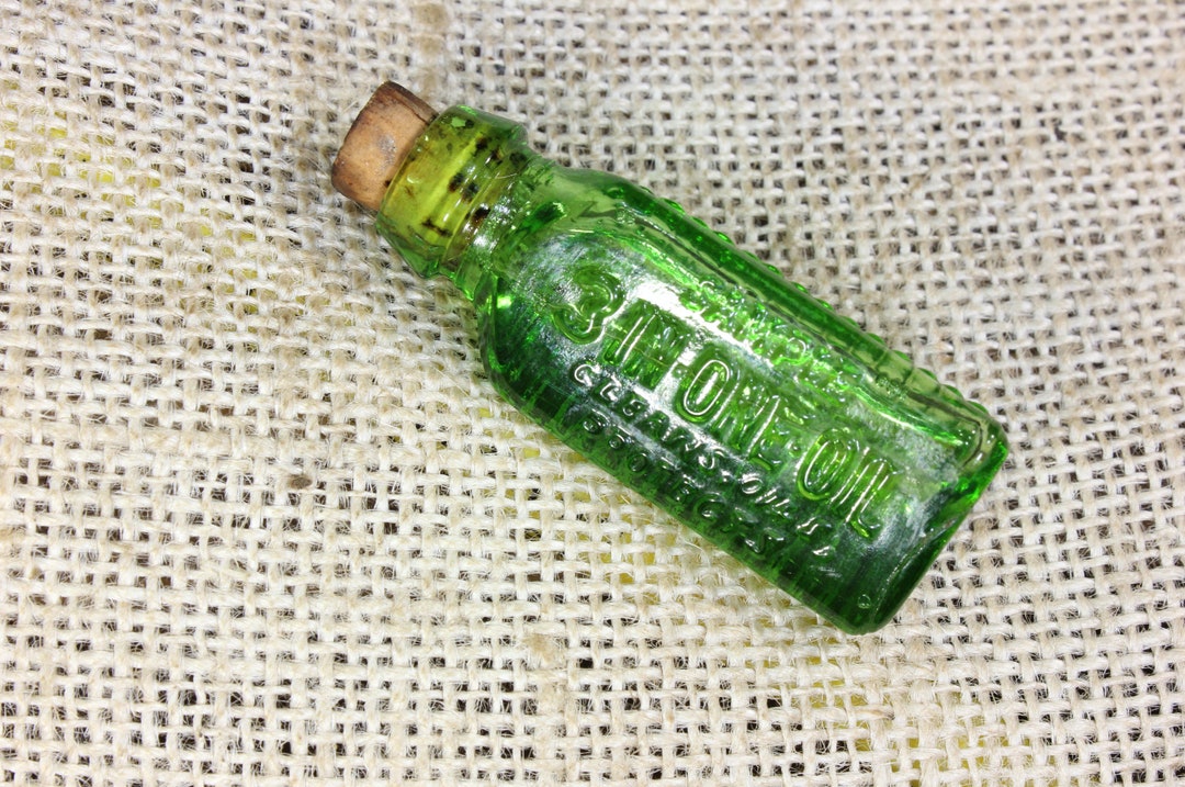 Old 3 in 1 Oil Sample Miniature Triangle Bottle Emerald Green Vintage ...