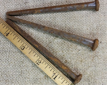 5 Nails3 Large Square Spikesold Vintage Rusty Iron - Etsy