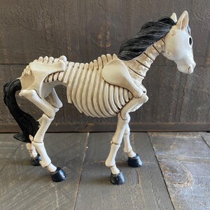 NEW Resin Skeleton Boney Horse Halloween - Etsy