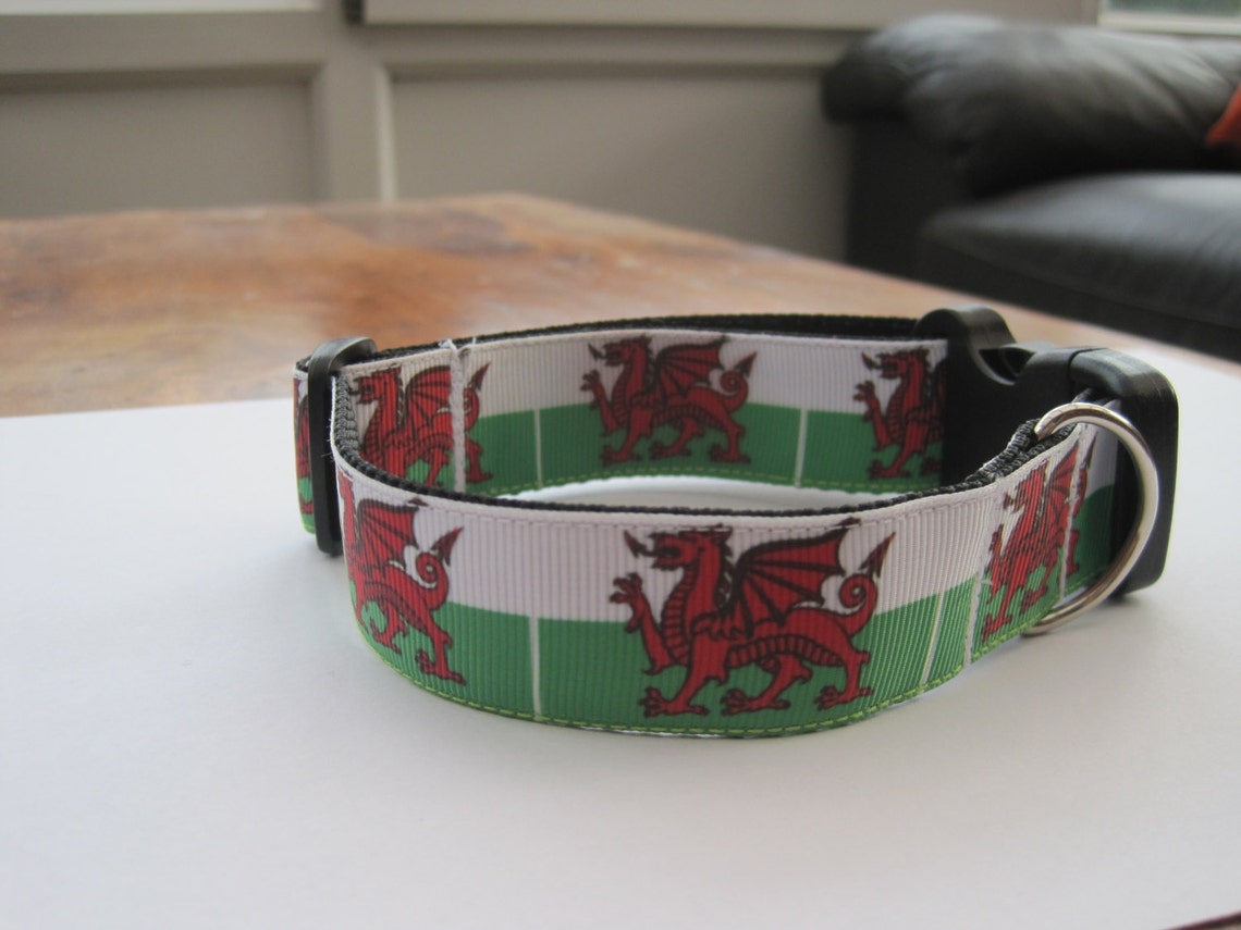 Handmade Dog Collar Welsh Dragon - Etsy UK