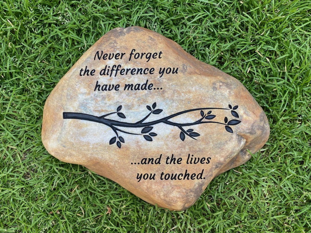 PERSONALIZED GARDEN STONES Natural Stone With Custom Engraving ...