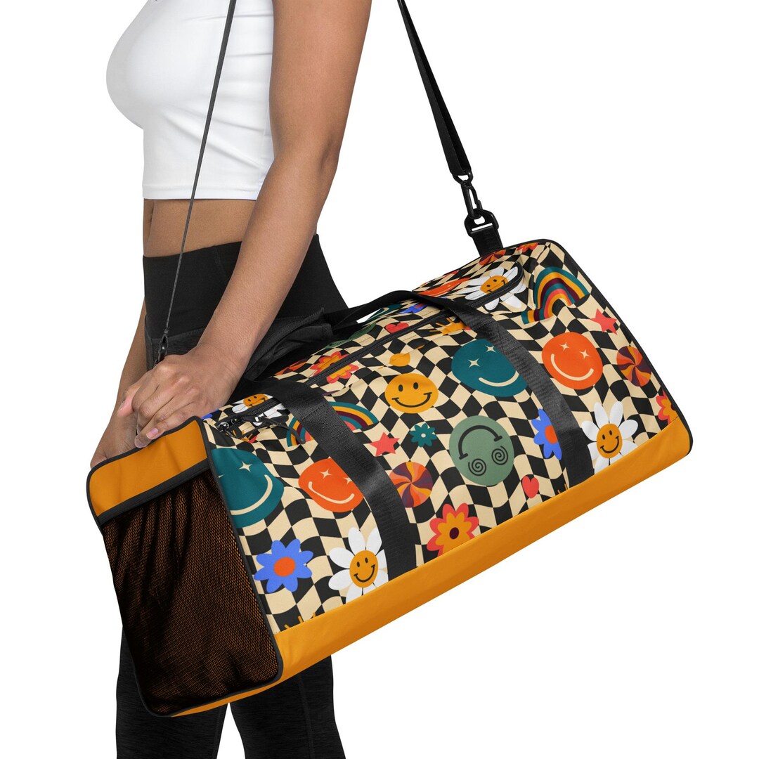 Yellow Checkered Smiley Face Duffle Bag, Retro Happy Face Gym Bag ...