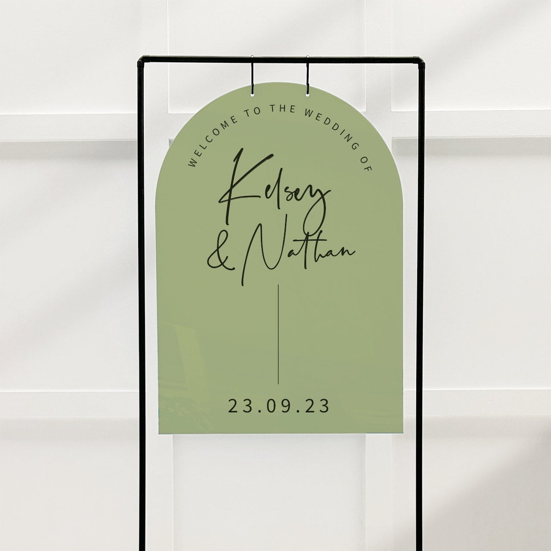 Kelsey Personalised Acrylic Wedding Welcome Sign - Etsy UK