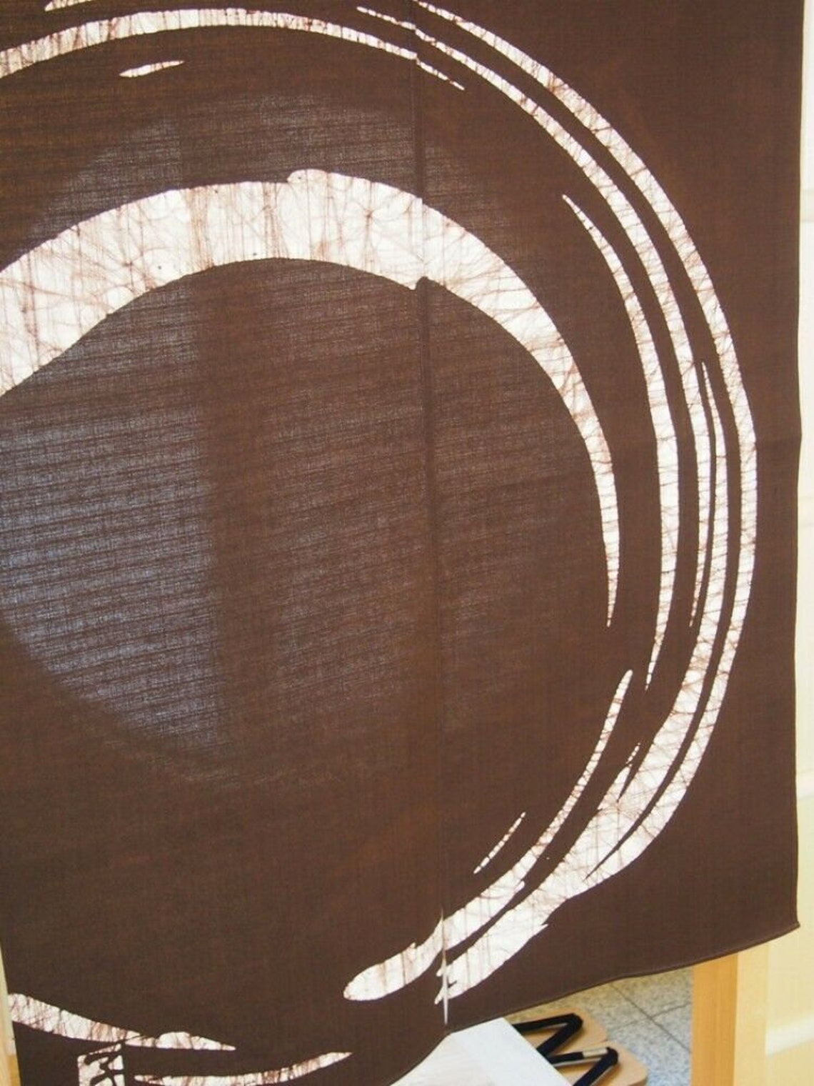 Kyoto Enso Maru Pattern Noren Door Curtain Roketsu Dye Brown | Etsy