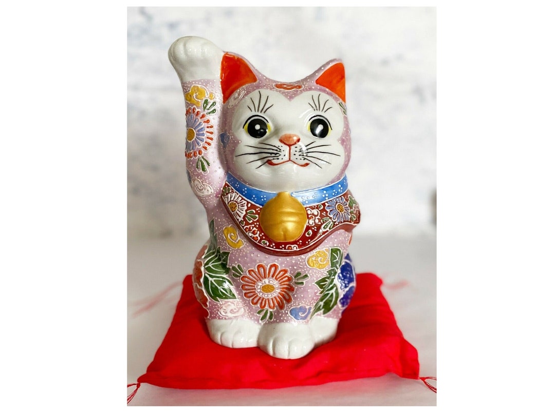 Maneki Neko Kutani Yaki Ware Japanese Lucky Cat Mori Art Red W/mat 25cm ...