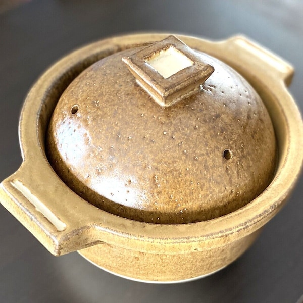 Japanese Clay Pot - Etsy