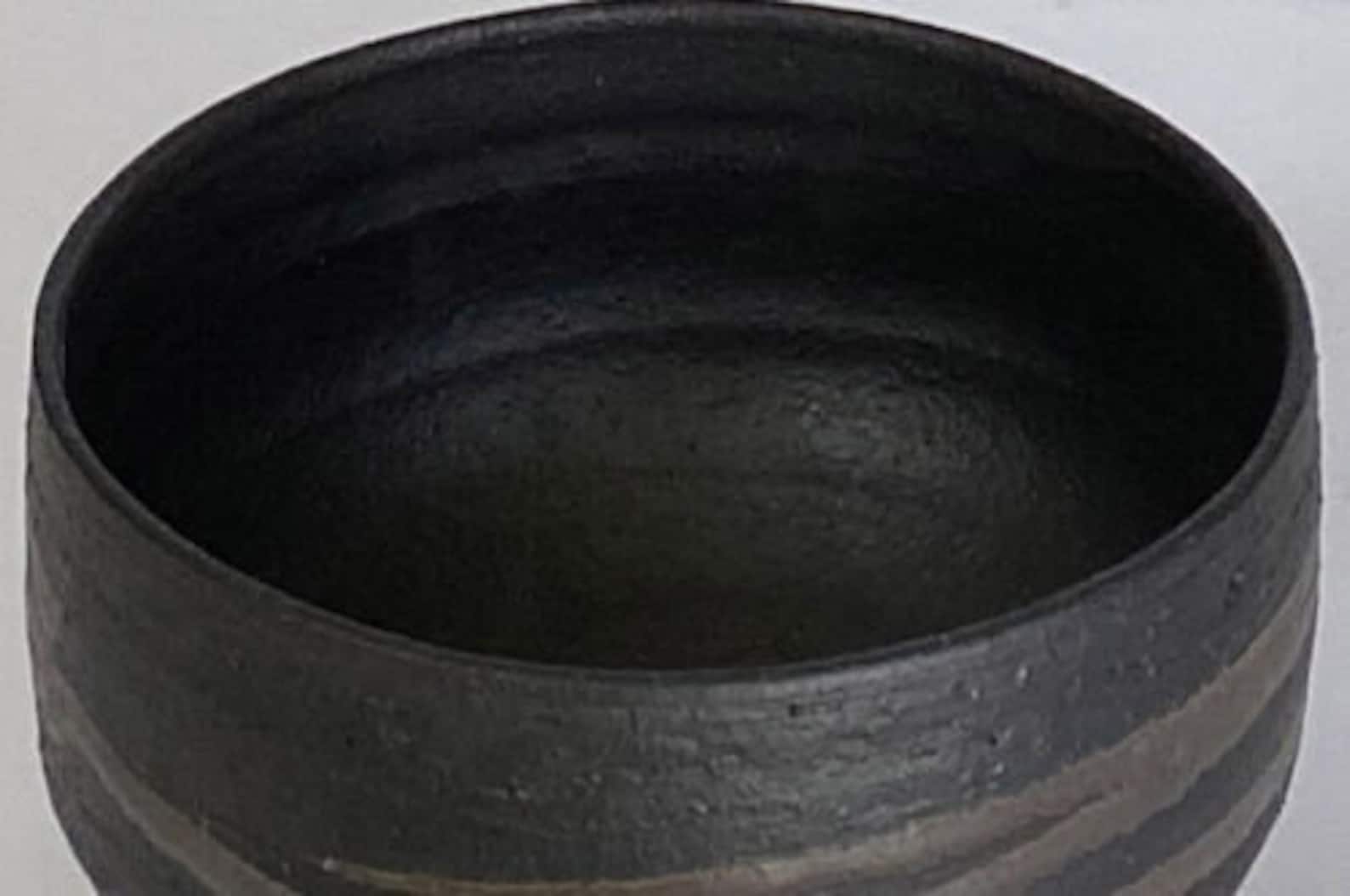 Shigaraki Yaki Chawan Matcha Tea Bowl Black Nagashi Style Made in Japan ...