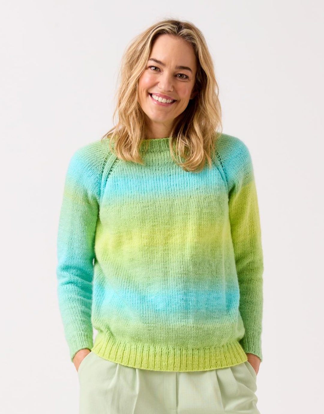 Knitted Round the Raglan Sweater Pattern With Variegated Self ...