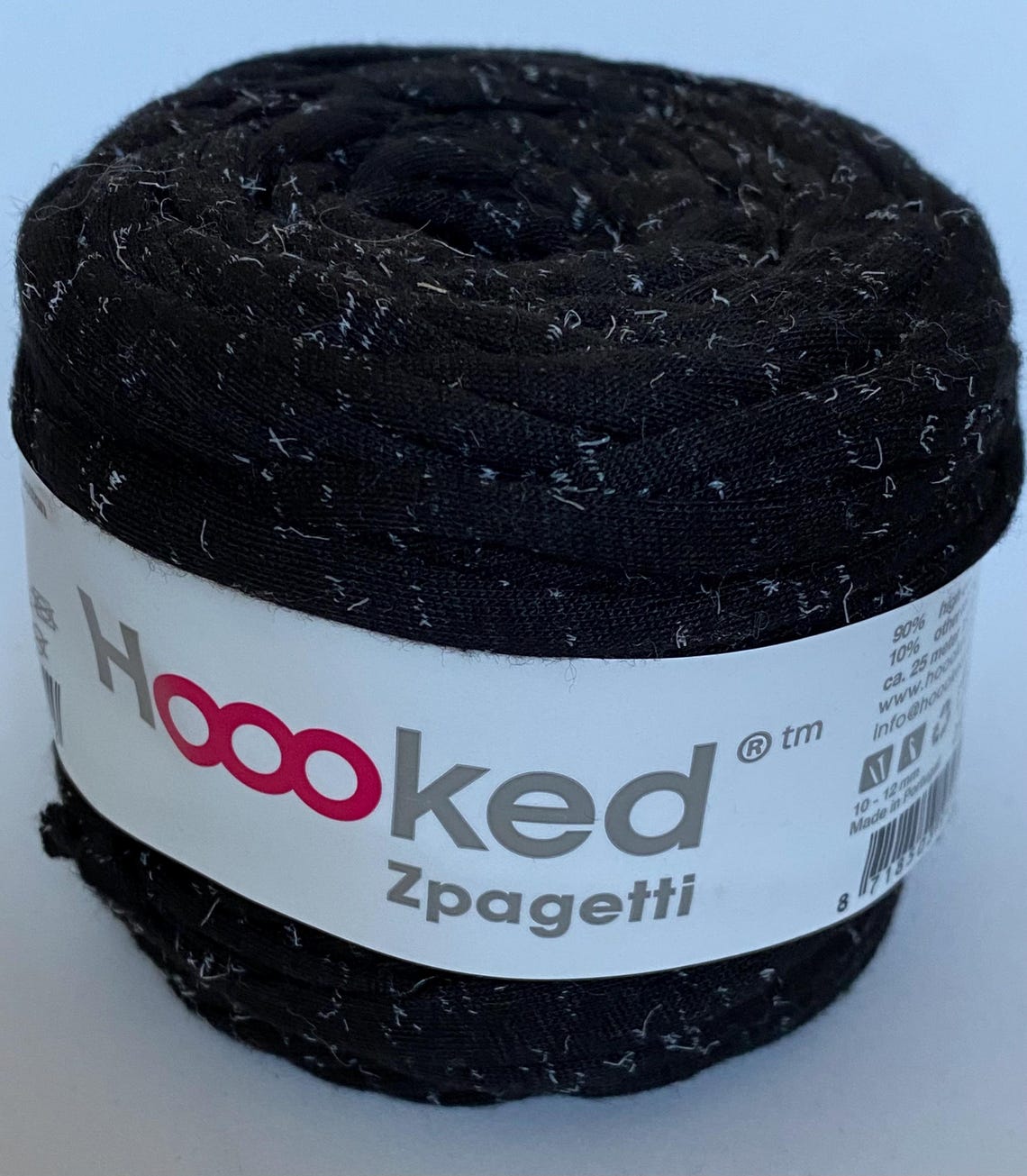 Hoooked Zpagetti T-shirt Yarn Black-white-blueis Shades Printed ...