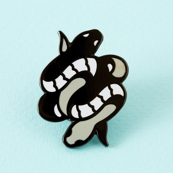 Twin Snakes Enamel Pin // Pin Badge // Punky Pins | Etsy
