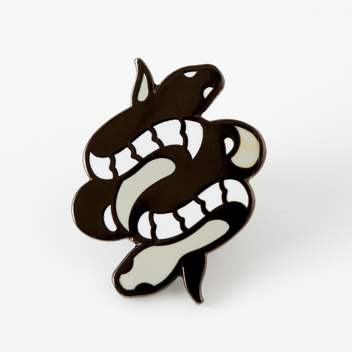 Twin Snakes Enamel Pin // Pin Badge // Punky Pins - Etsy