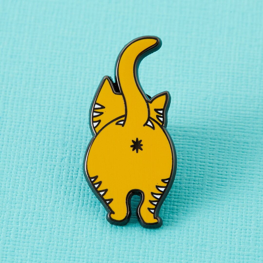 Ginger Cat Enamel Pin // Pin Badge // Punky Pins - Etsy UK