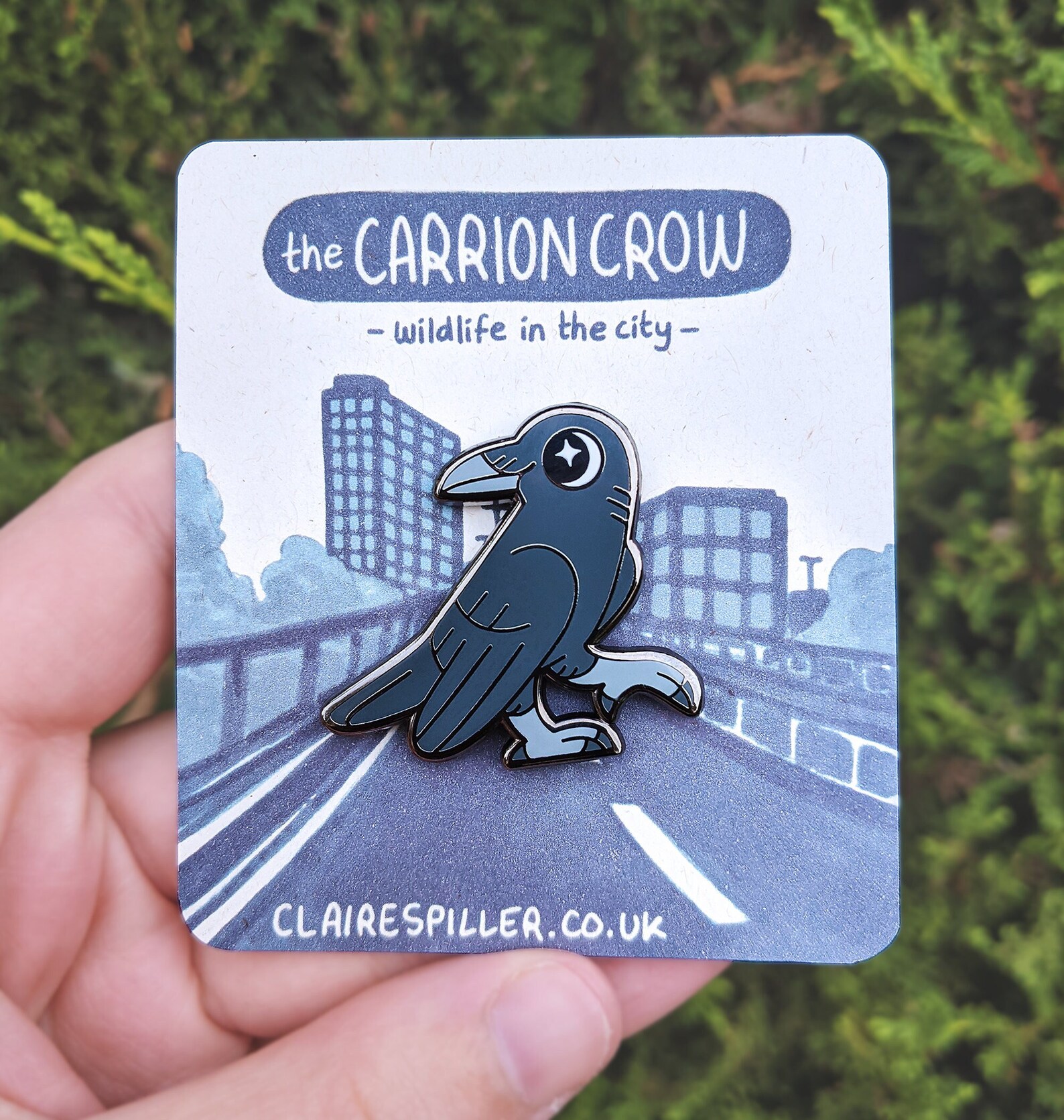 Crow Enamel Pin / Carrion Crow Jewellery / Cute Goth Bird / - Etsy UK