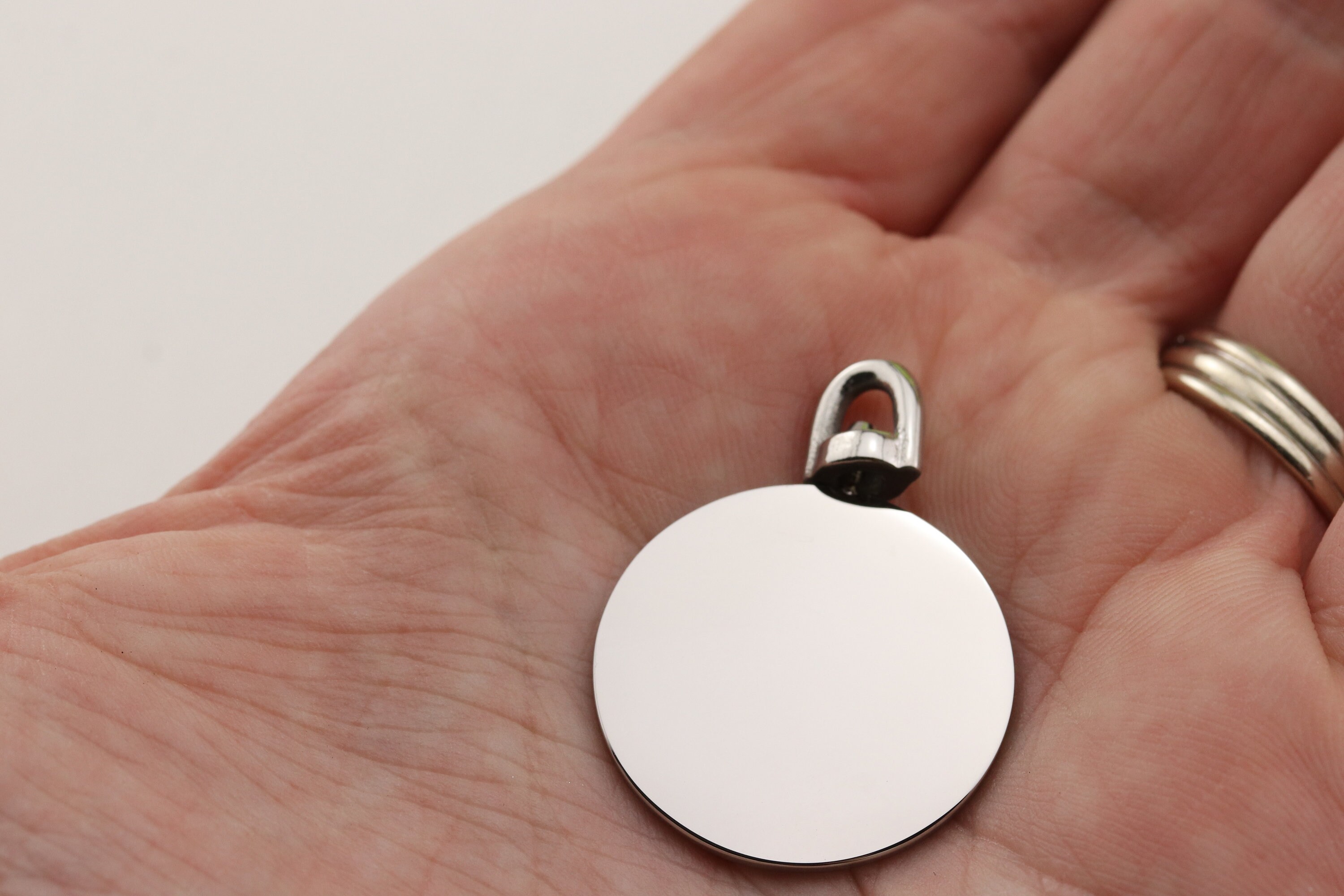 DISCONTINUED Stainless Steel Swivel Disc Pendant Swivel - Etsy