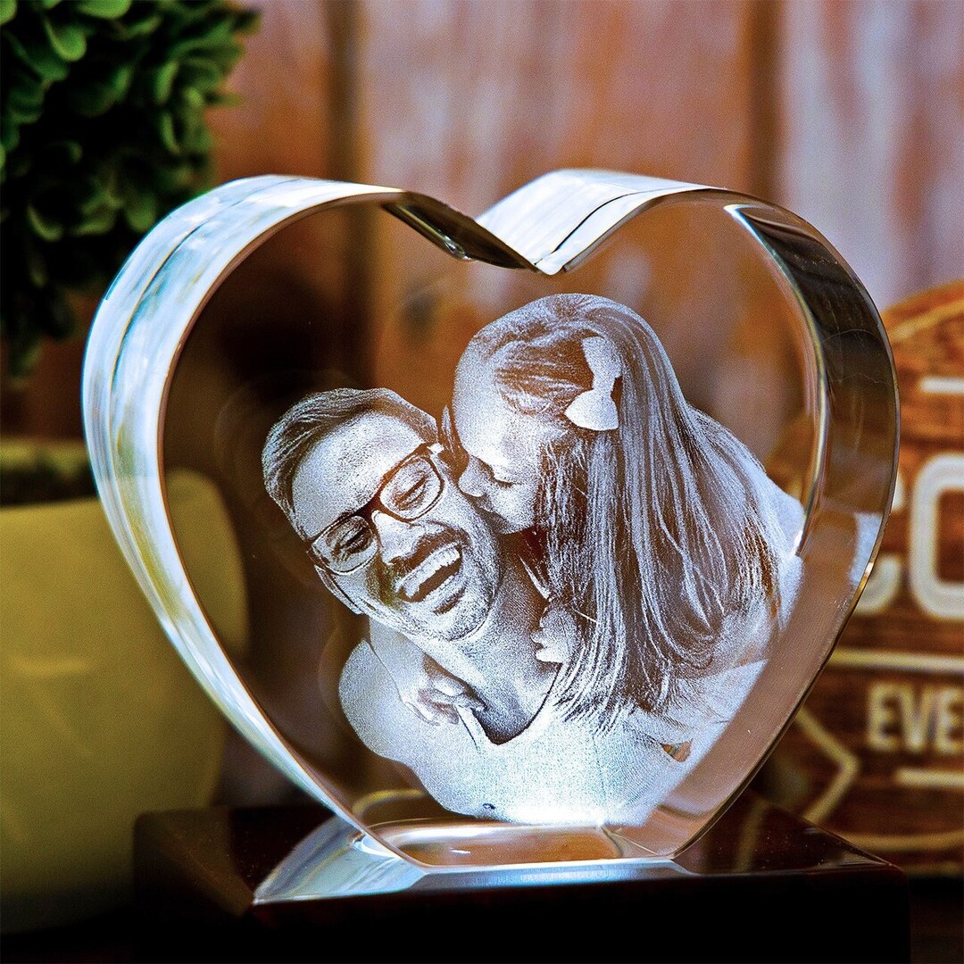 Personalized 3D Crystal Heart Photo Keepsake for Dad, Laser Etched ...