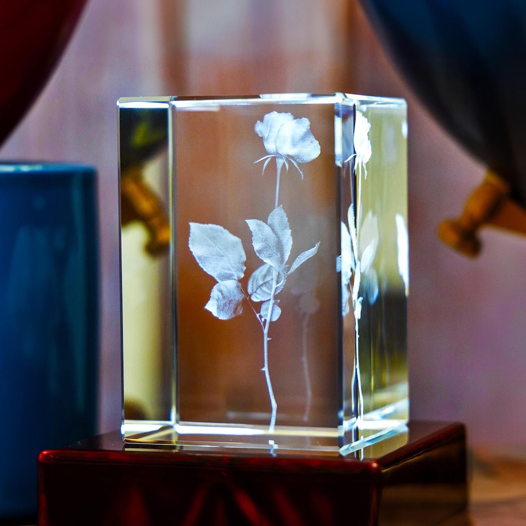 3D Crystal Rose, Personalized Engraved Gift for Mom, Tabletop Decor - Etsy