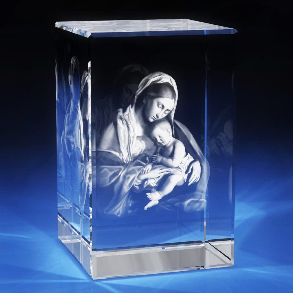 Engravable Crystal Jesus Figurine - Etsy