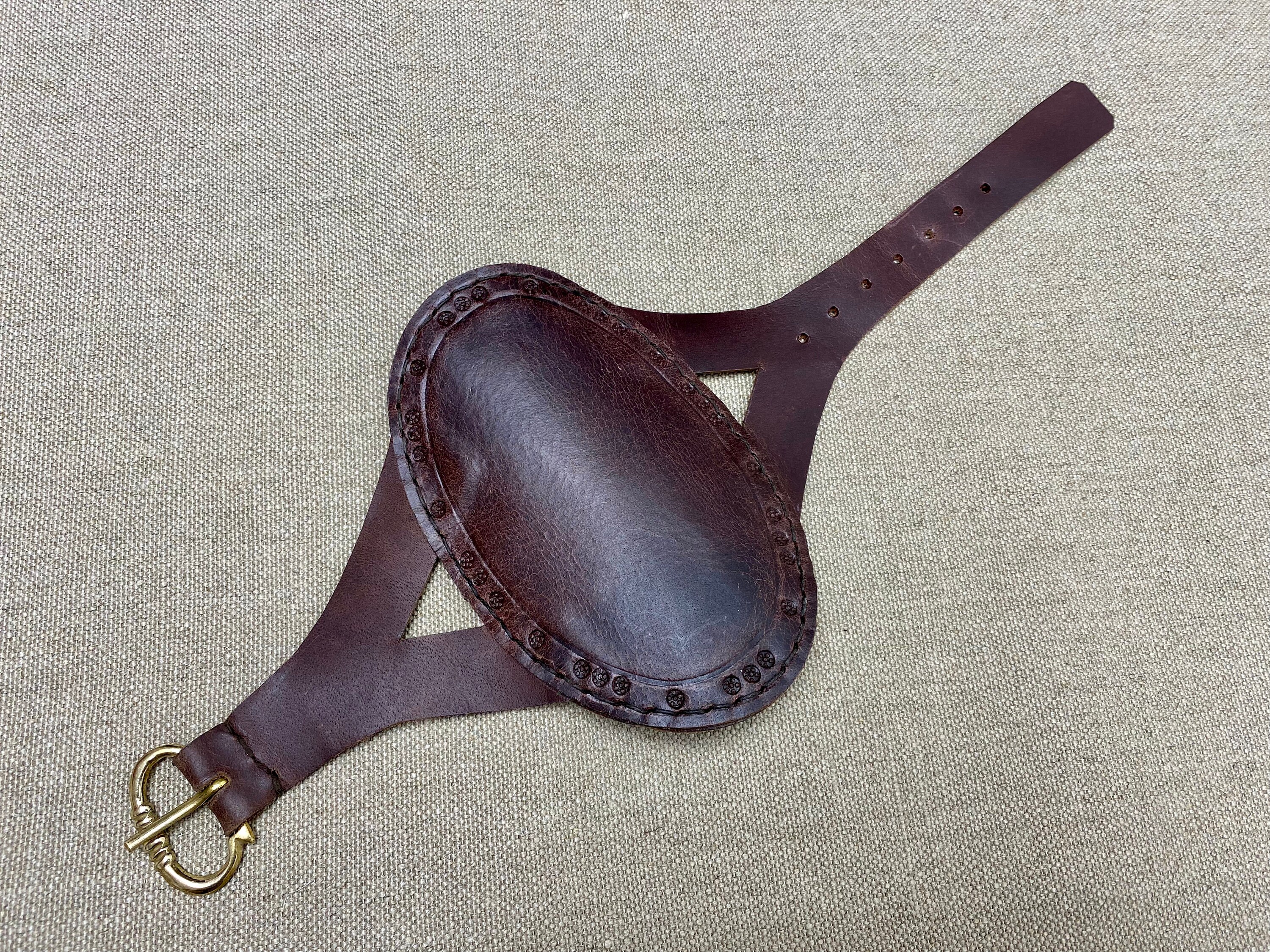 Medieval Oval Leather Archery Bracer 13th - 16th Century - Etsy