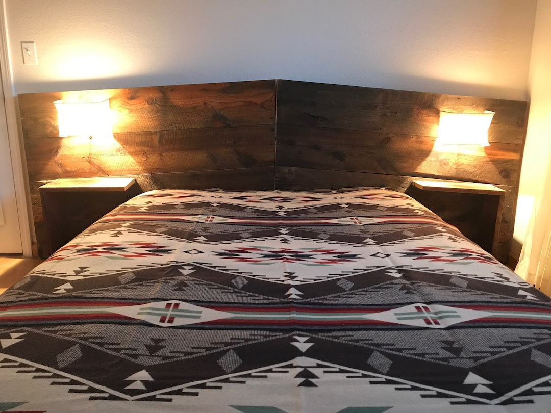 Rustic Modern Platform Bed With Rawhide Lamps and Nightstands - Etsy
