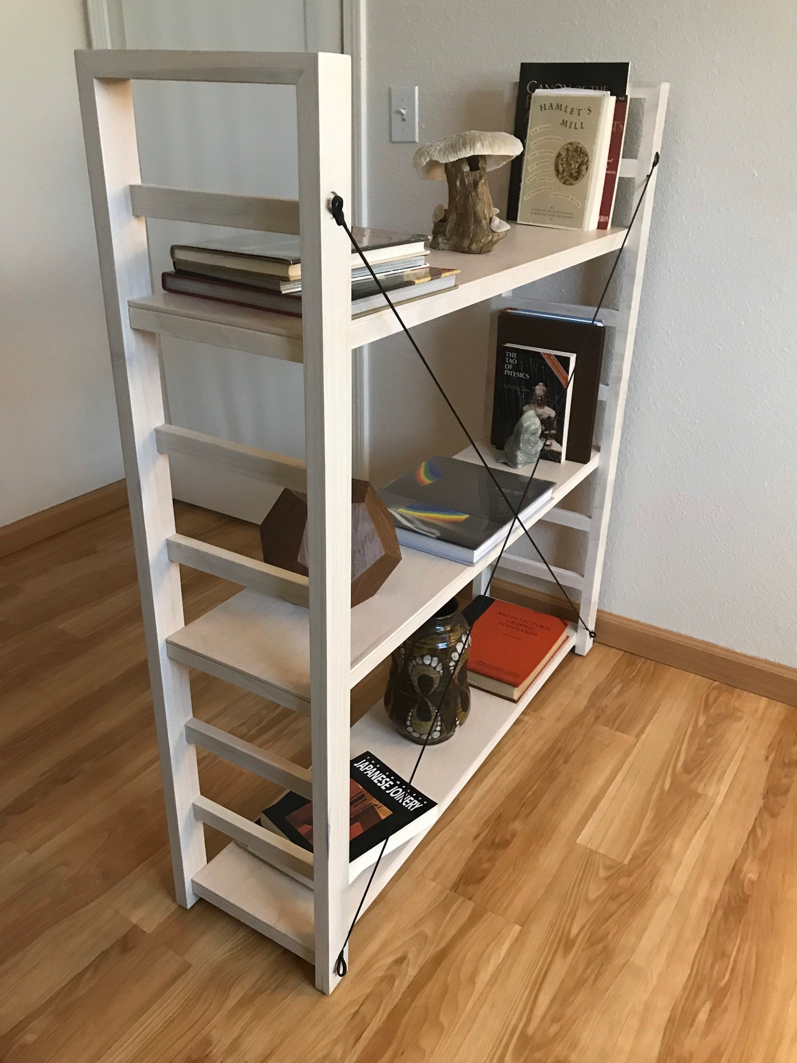 Knock-down Hardwood Bookcase / Art Display - Etsy