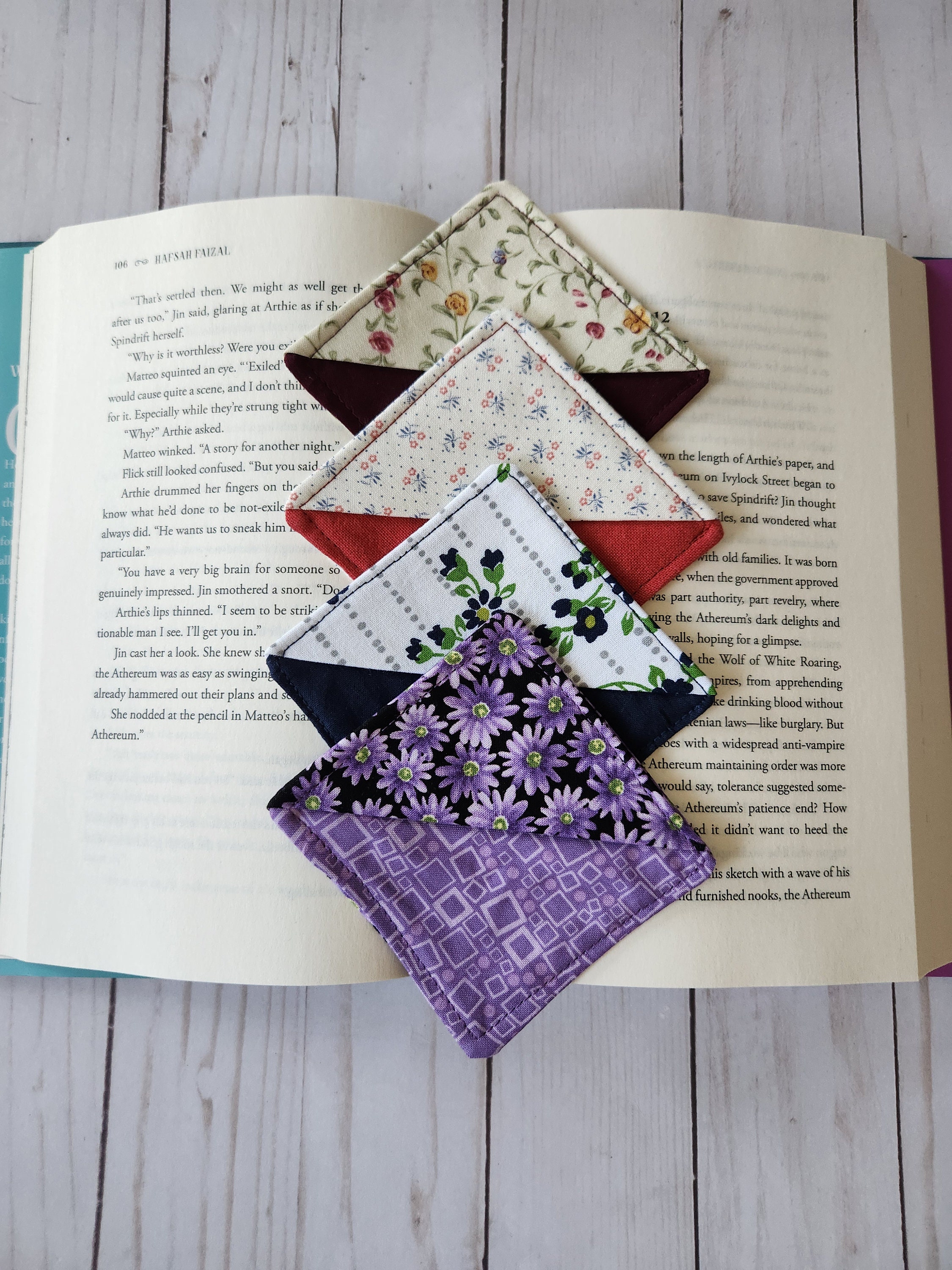 Floral Fabric Corner Bookmark, Book Corner, Cloth Bookmark, Gift for ...