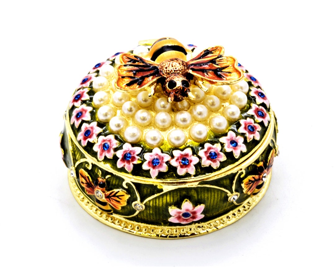 Bumble Bee Sitting on Floral Trinket Box. Hand Crafted With Faux Pearls ...
