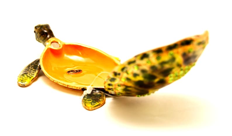 Ciel Collectables Sea Turtle Trinket Box, Hand Painted Green Enamel ...