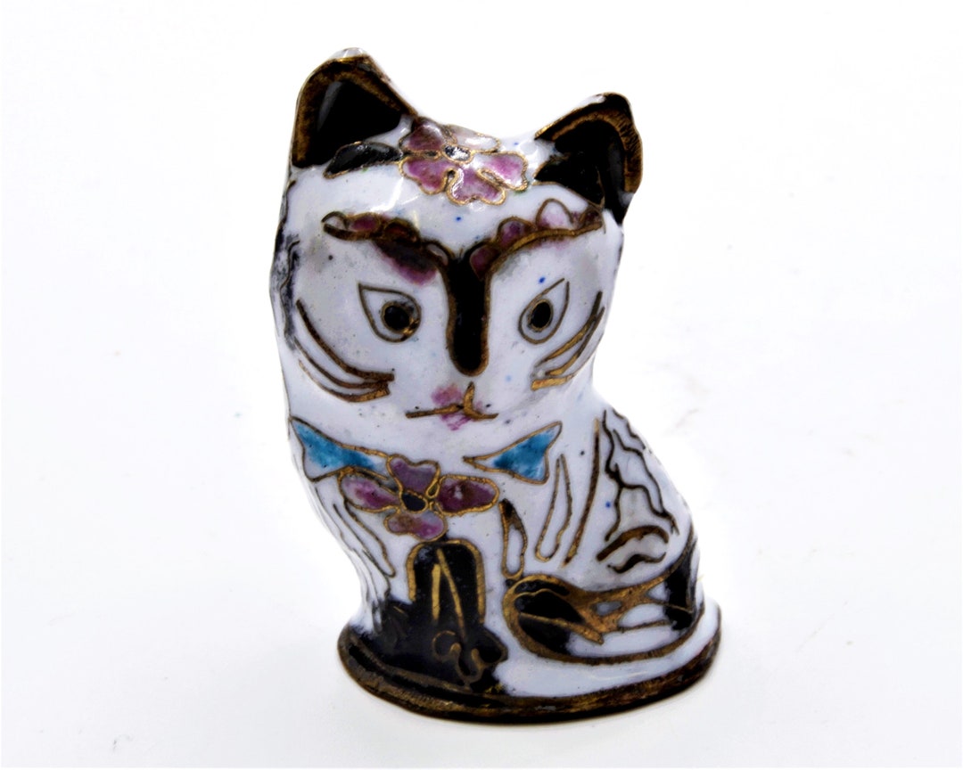 Vintage Chinese Cloisonne Cat Figurine. Hand Painted Enamel With Floral ...