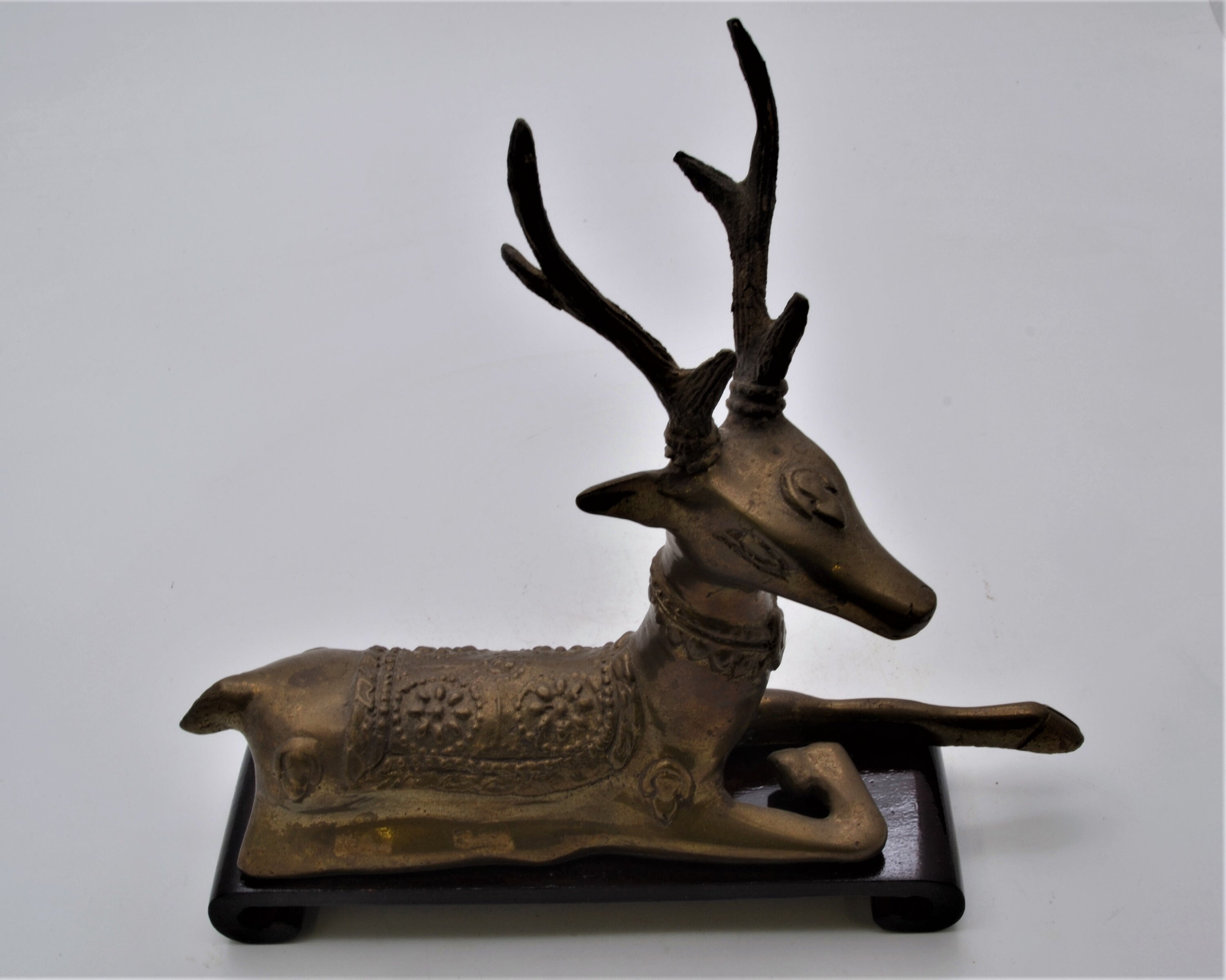 6.5 Inch Long Vintage Rosewood Scroll Stand. Hand Crafted & Painted - Etsy