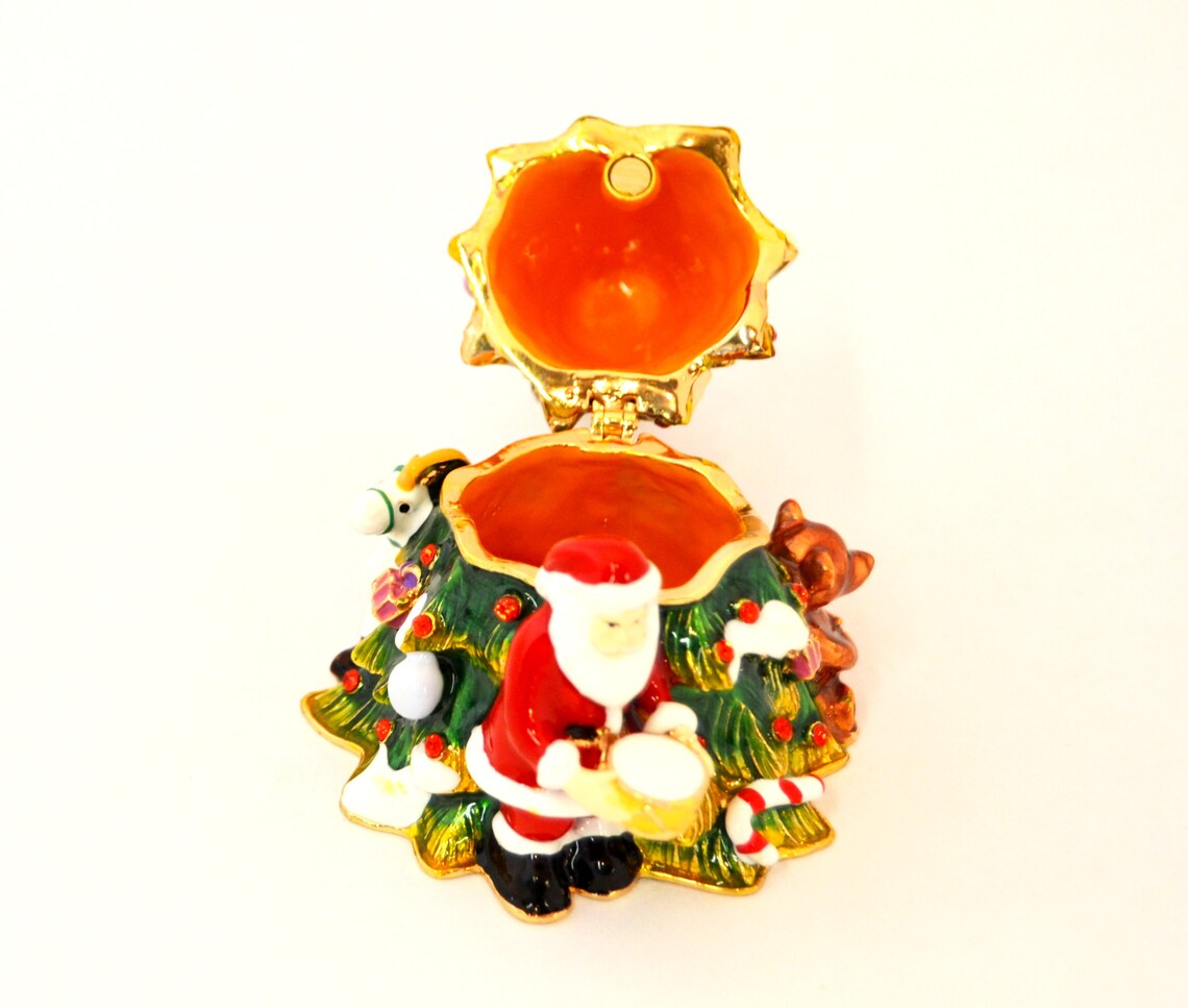 Ciel Collectables Christmas Tree Trinket Box With Santa, Bear & Horse ...