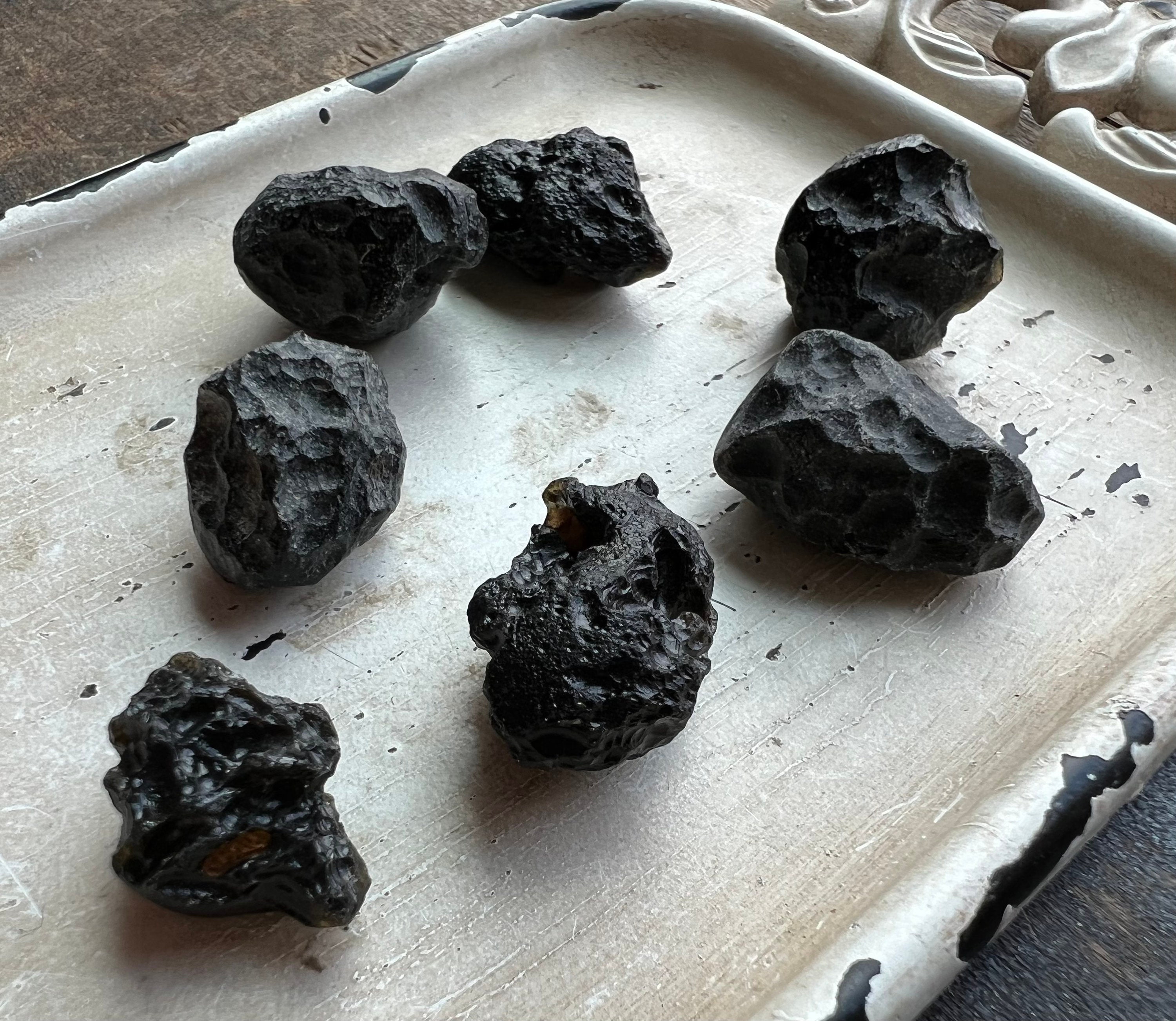 Thailand Tektites Indochinite | 20 Grams | Seven (7) Tektites | You Get ...