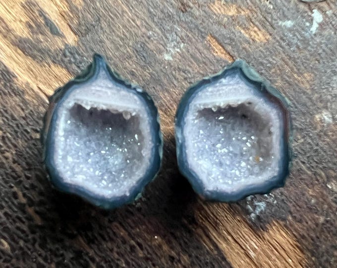 Stunning Purple Tabasco Geode Pair | Cab Supply | Mini Geode Pair ...