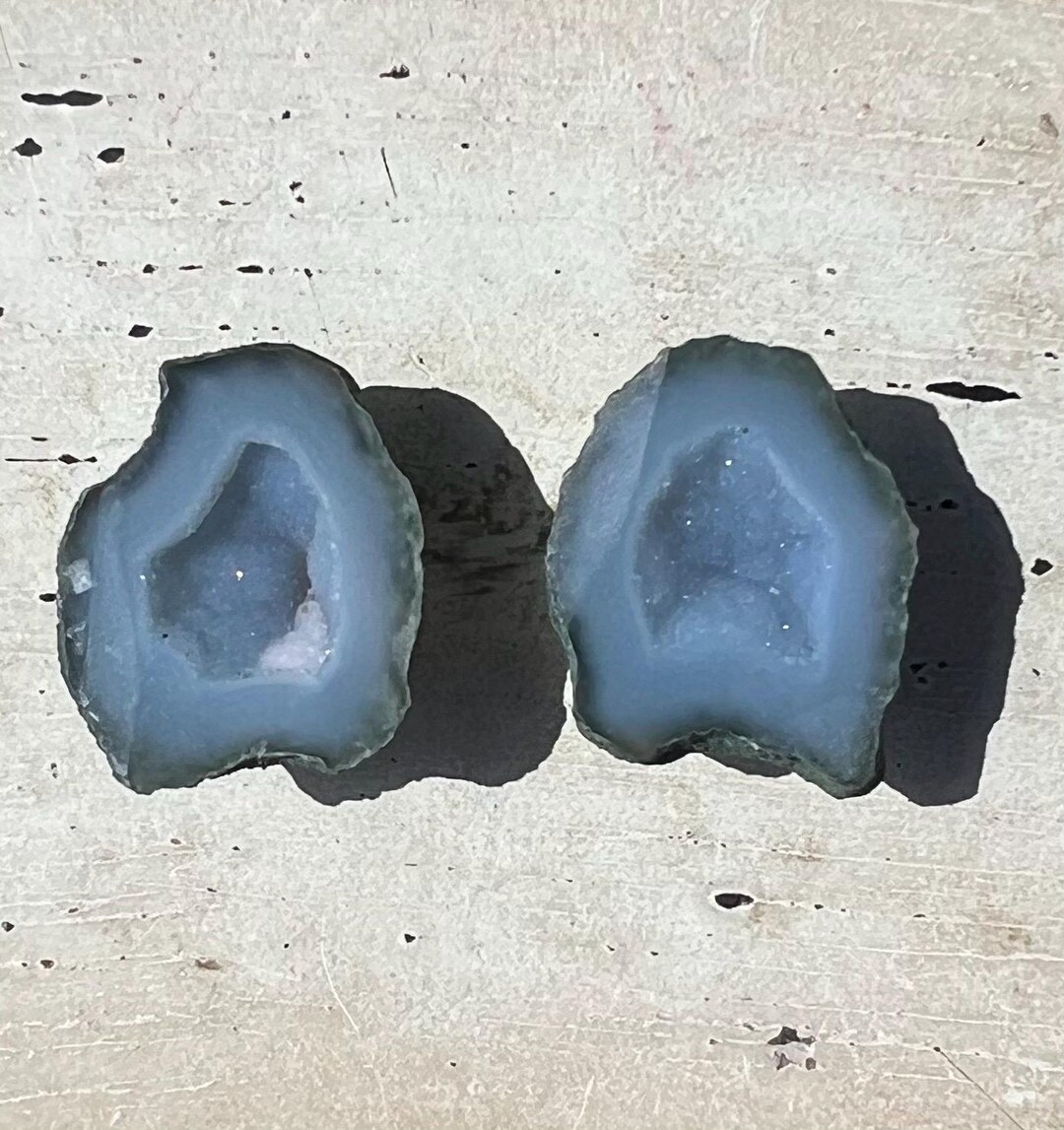 Light Blue Tabasco Geode Pair | Cab Supply | Geodes | Mexico Geodes ...