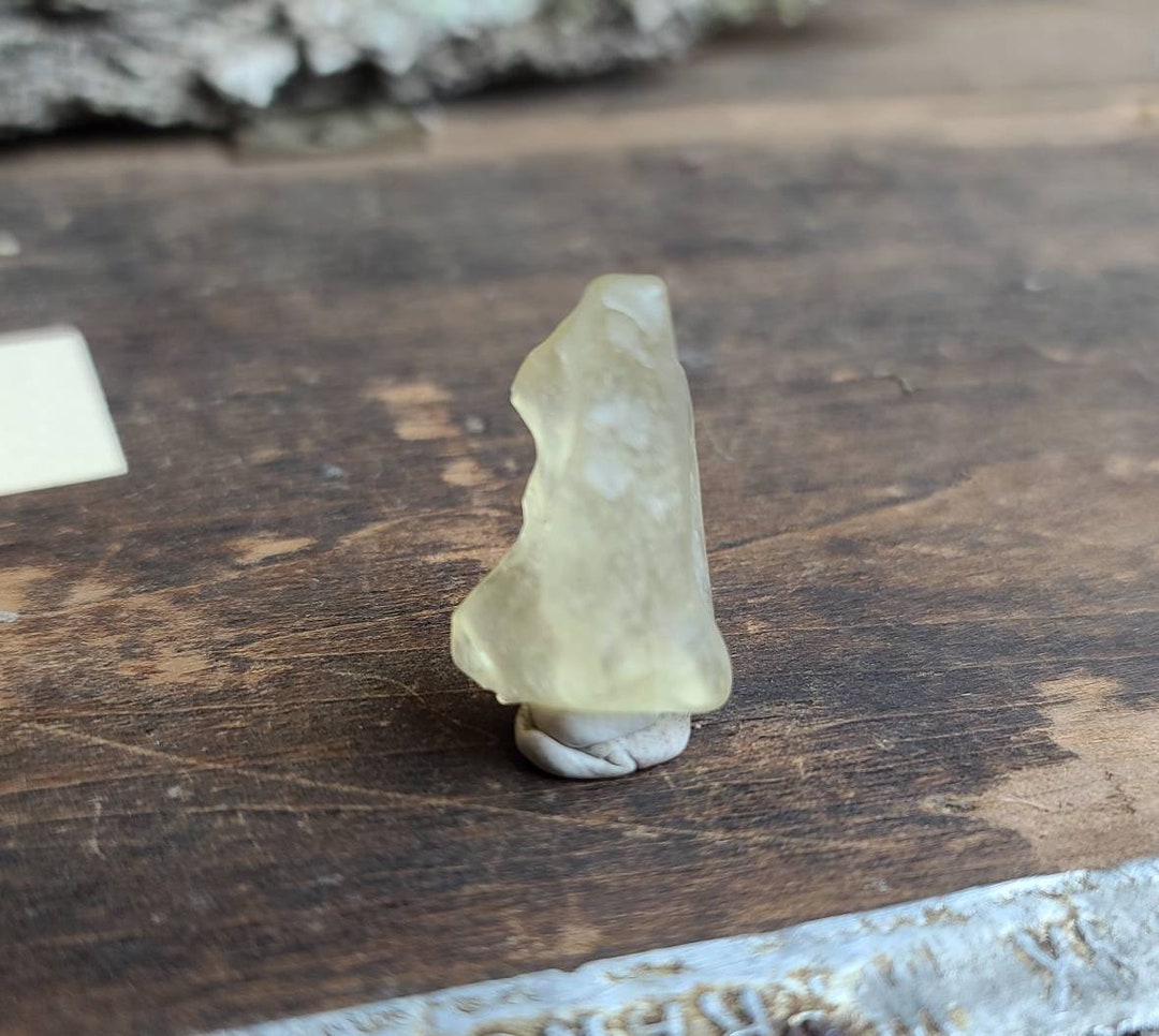 Genuine Rough Libyan Desert Glass | Authentic Libyan Desert Egypt ...