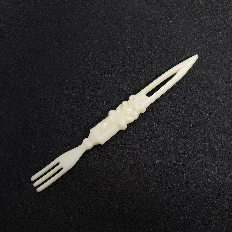 Vintage Cocktail Forks Set 36ct, Molded Plastic Floral Handle, Hors D ...