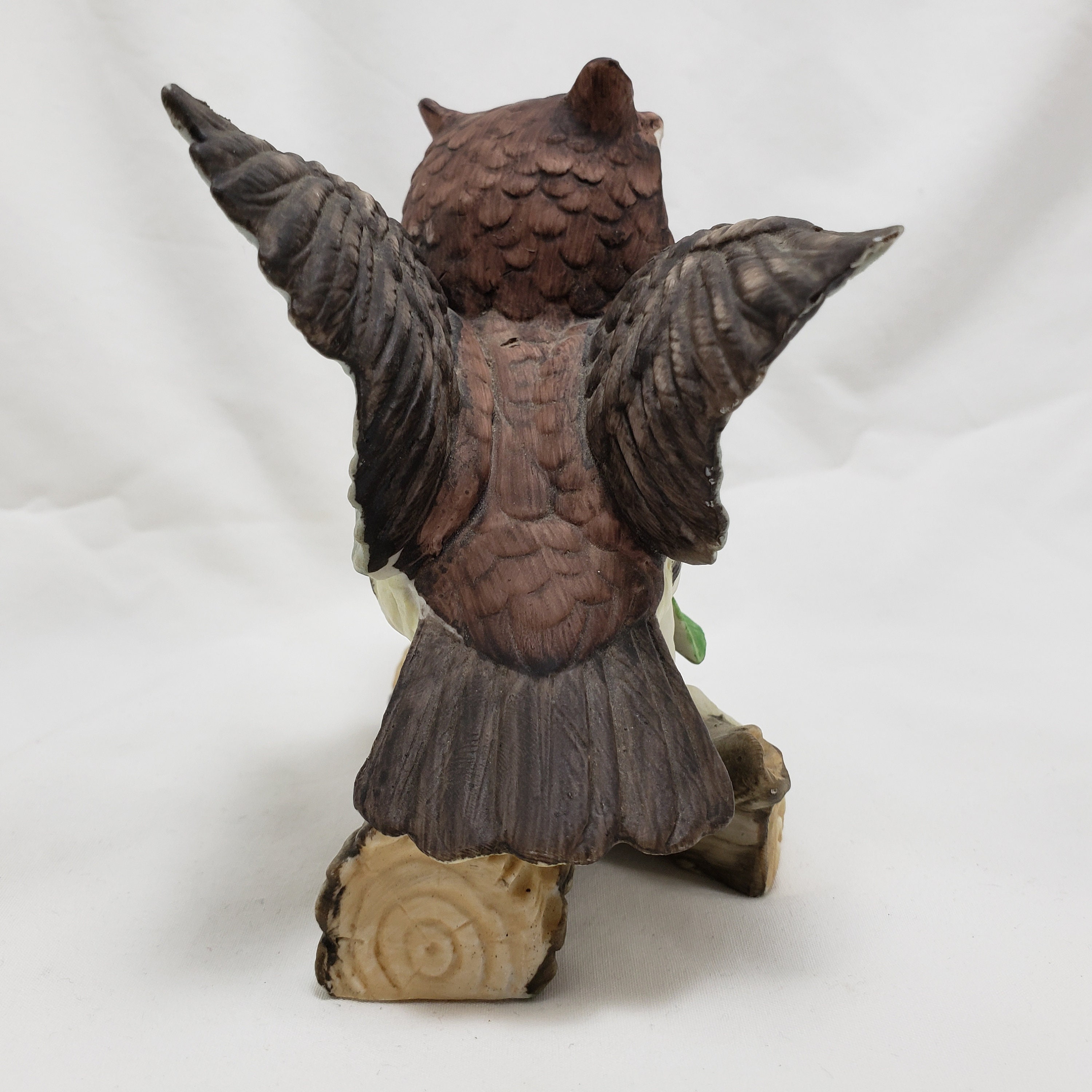 Vtg Great Horned Owl on Log Figurine, Ceramic Owl Statue, Brown & White ...