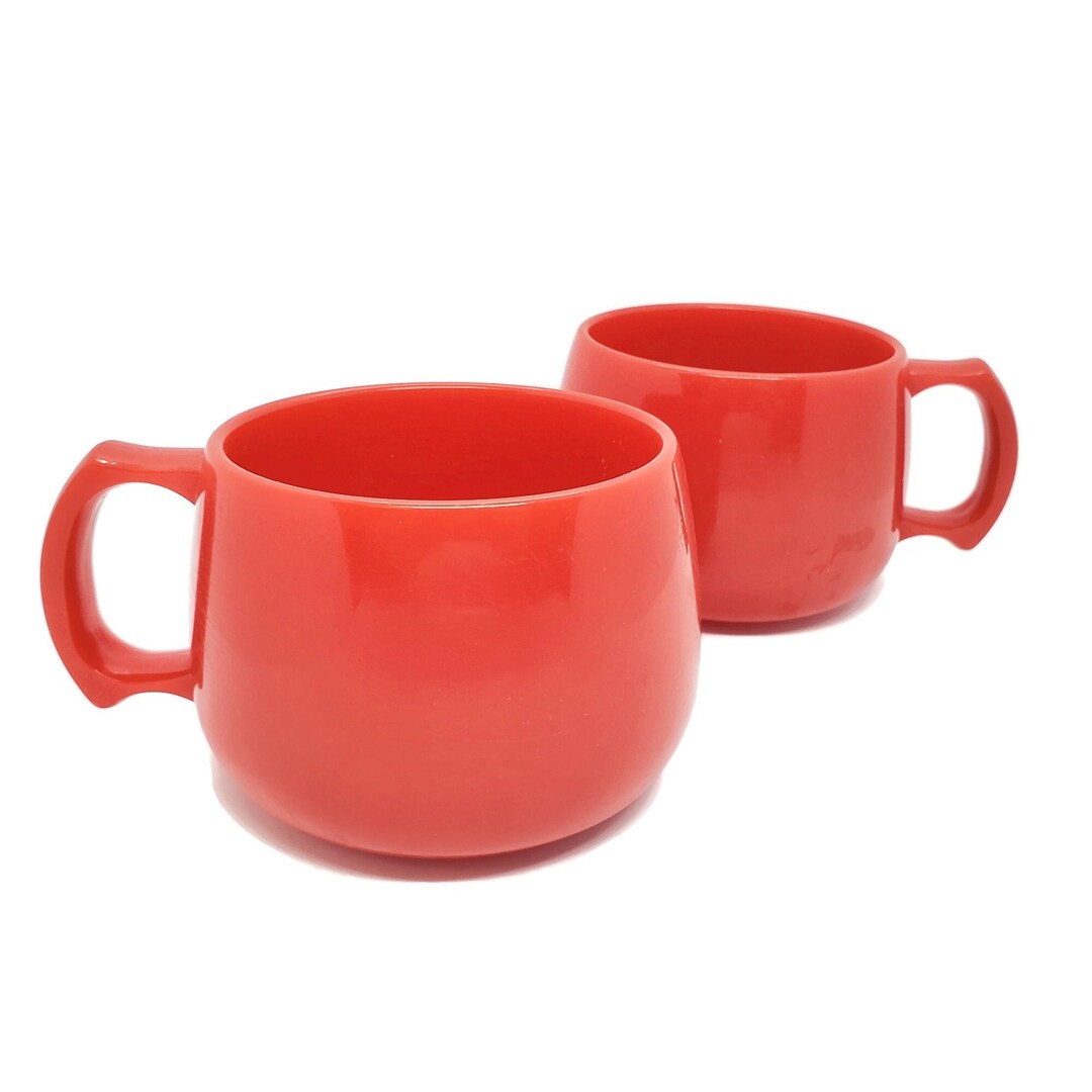 2 Vintage Heavy Plastic Mugs, Bright Red Cups, Round Base Chunky ...