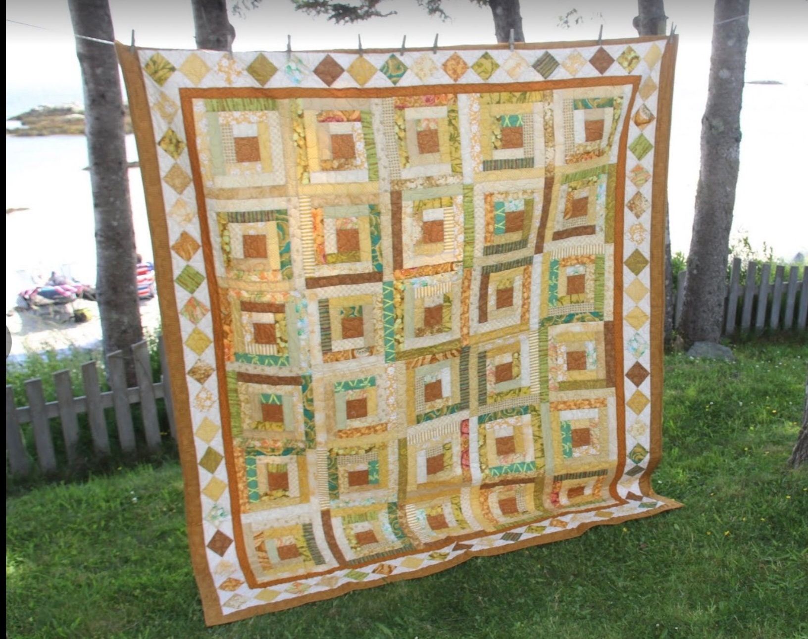 Unusual Colours for a Traditional Log Cabin Quilt, Can Be Personalized ...