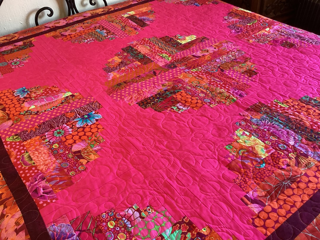 Traditional Log Cabin Quilt Pattern With a Twist. Very Vivid Pink ...