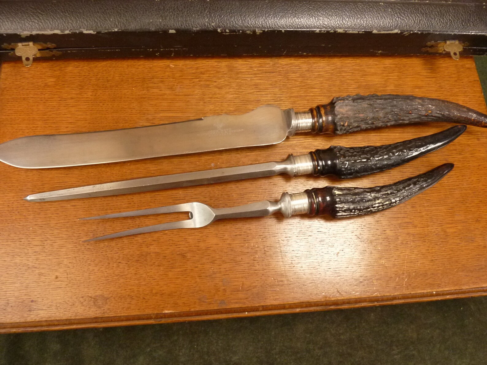 A Nice Antique John Batt Carving Knife and Fork Set Deer Antler Handle ...